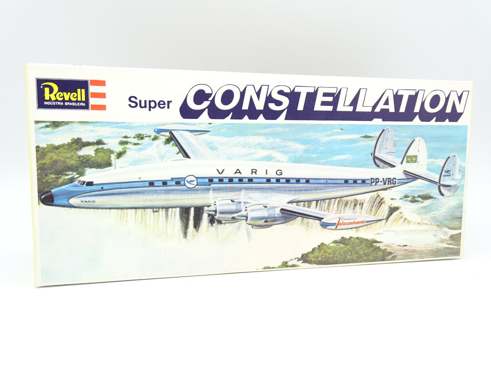 Revell Model Airplane 1/128 - Lockheed 1049 Super Constellation Varig ...