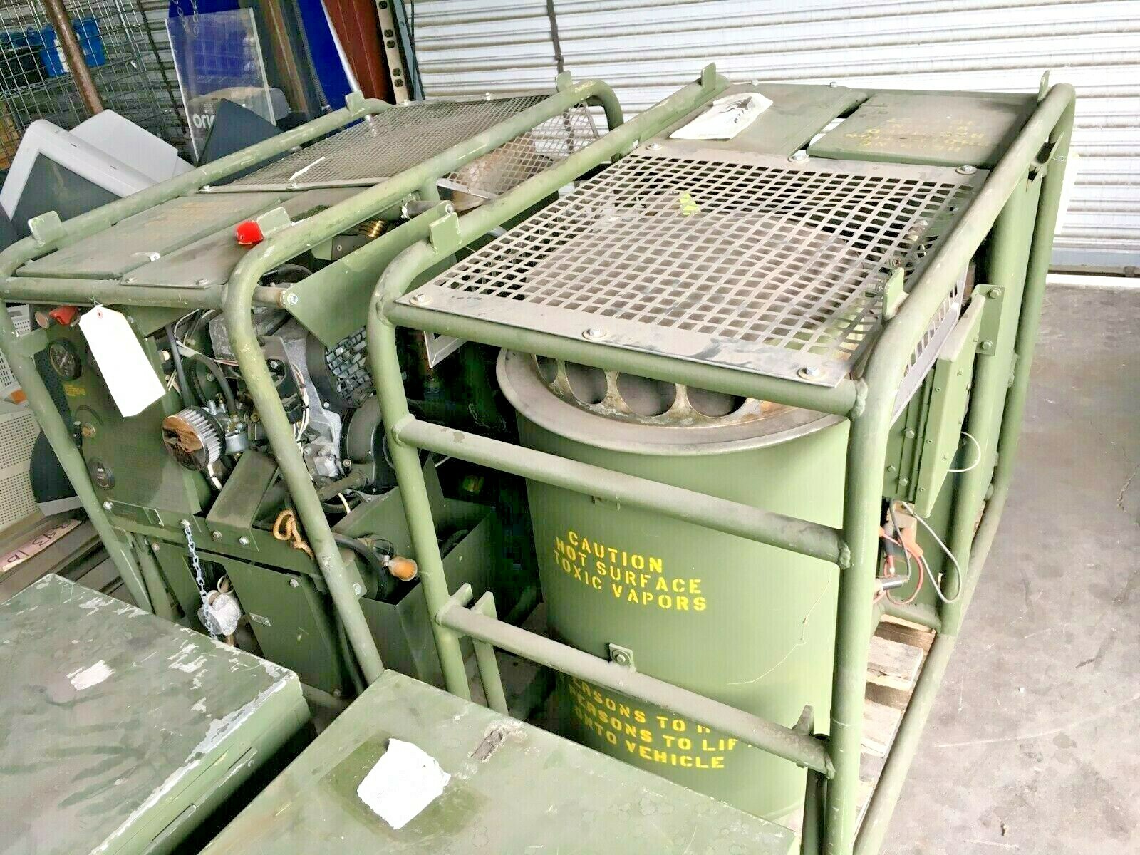 *NICE* M17A3 Lightweight Decontamination Unit, NSN 4230-01-346-3122 *2 ...