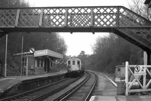 PHOTO WADHURST RAILWAY STATION 1986 | eBay