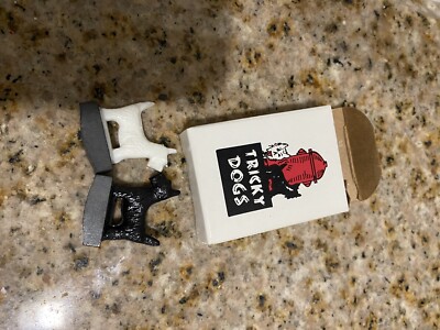 SPINNING DOGS Scotty Dog Magnetic Magnet Tricky Joke Prank Gag Magic ...