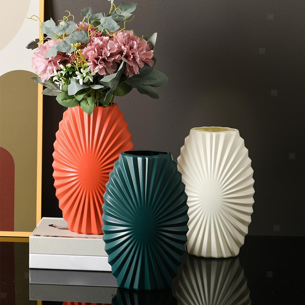 Modern Flower Vase Designs