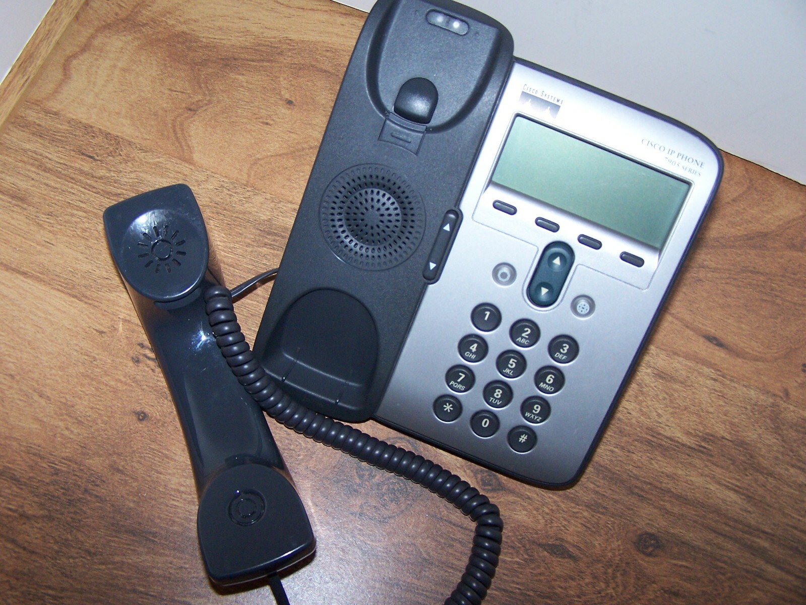 Lot of 3 - Cisco CP-7905G LCD Display IP Phones | eBay