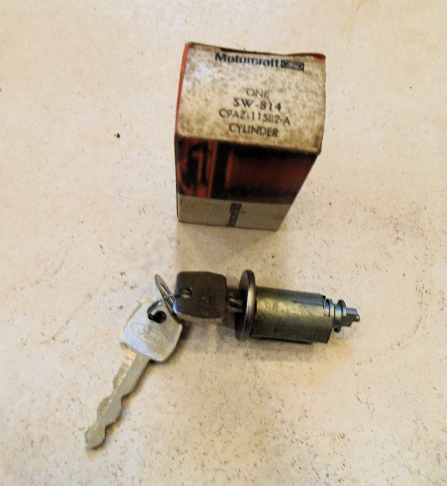 NOS 1965-1970 FORD MUSTANG TBIRD TORINO Ignition Key & Lock Set C9AZ ...