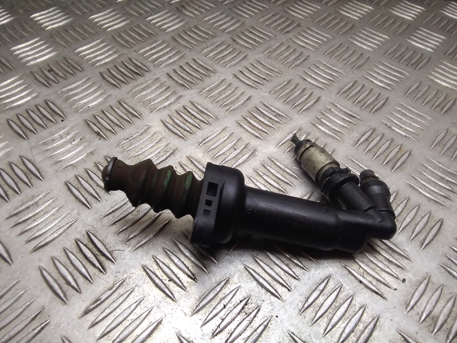 AUDI A2 8Z0 Kupplungszylinder 6q0721261 1.40 Diesel 55kw 2001 14318482 ...