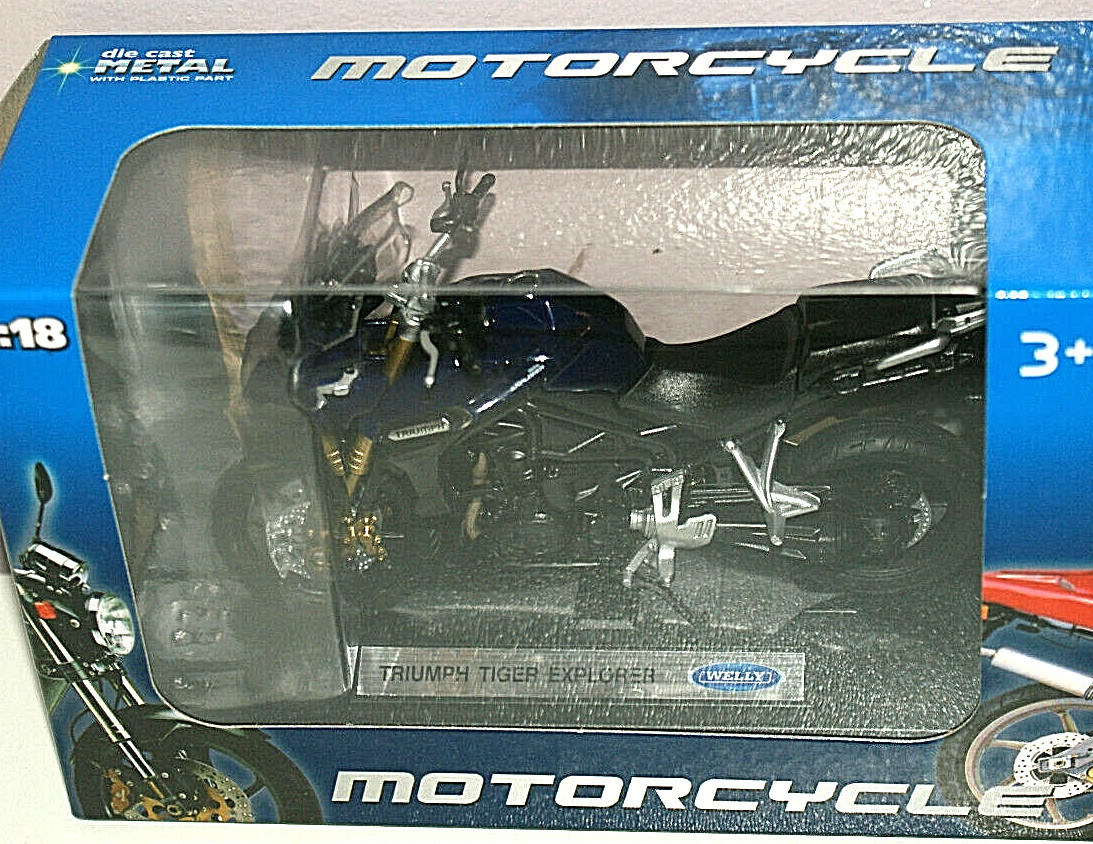 WELLY Die cast 1:18 motorbike Triumph SUZUKI Honda yamaha kawasaki ...