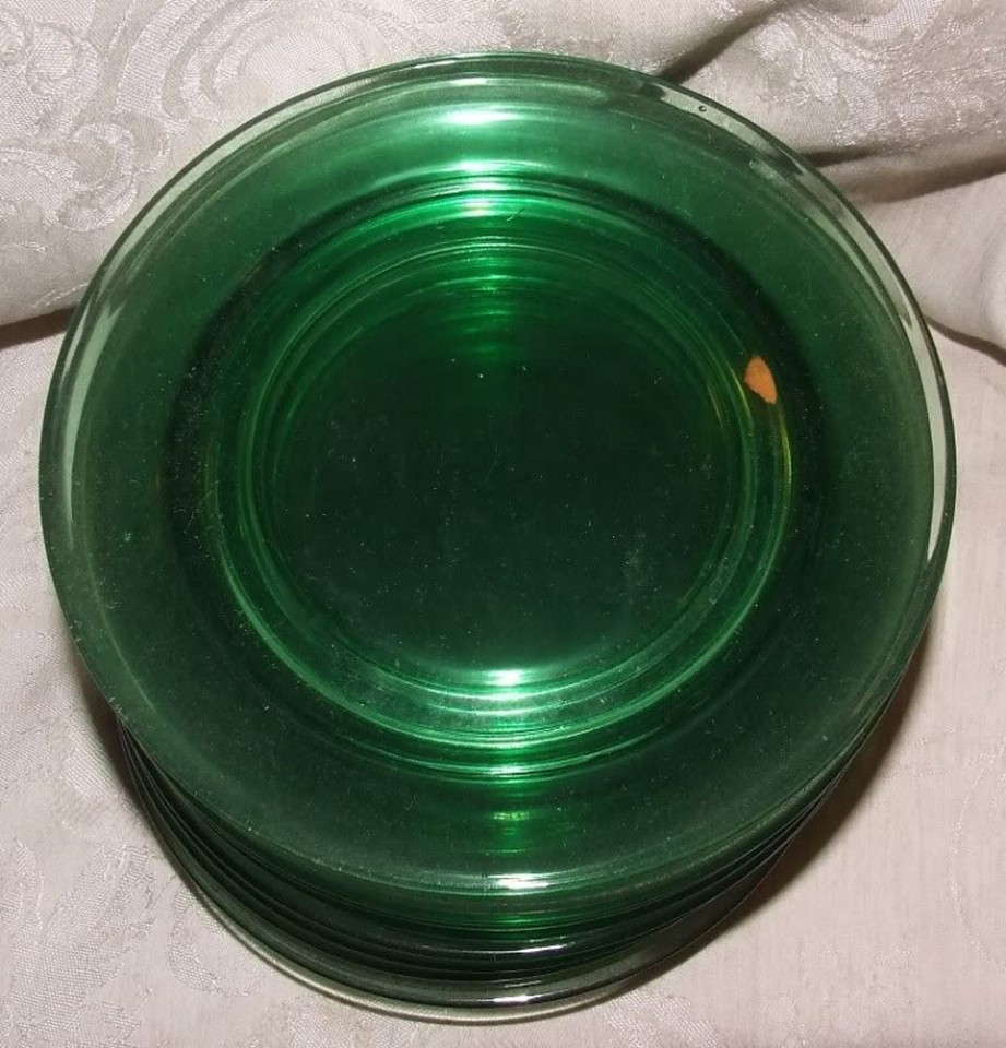11 Bright Green Depression FRY Glass 6" Dessert Bread Butter Plates ...