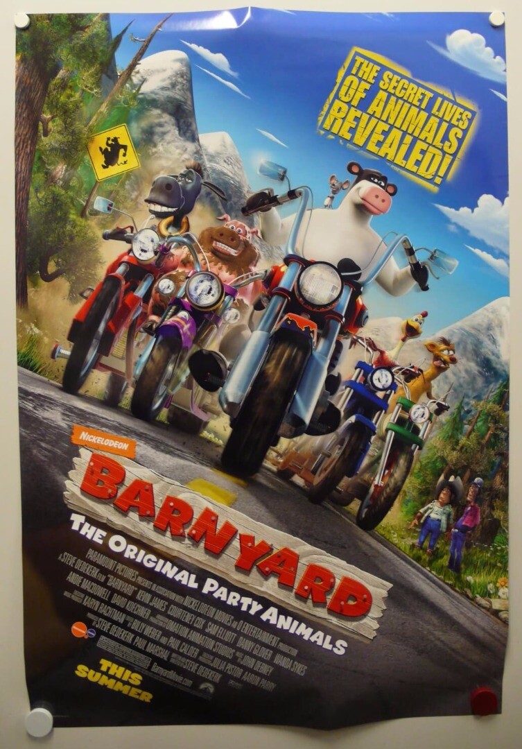 BARNYARD 2006 Kevin James, Courtney Cox, Danny Glover, Sam Eliott-One ...