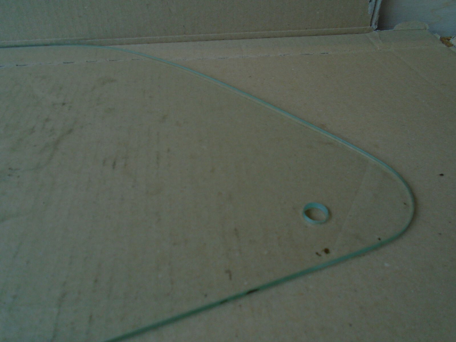 Renault DAUPHINE DOOR GLASS window Left Rear SLIDING GLASS SPLINTEX | eBay