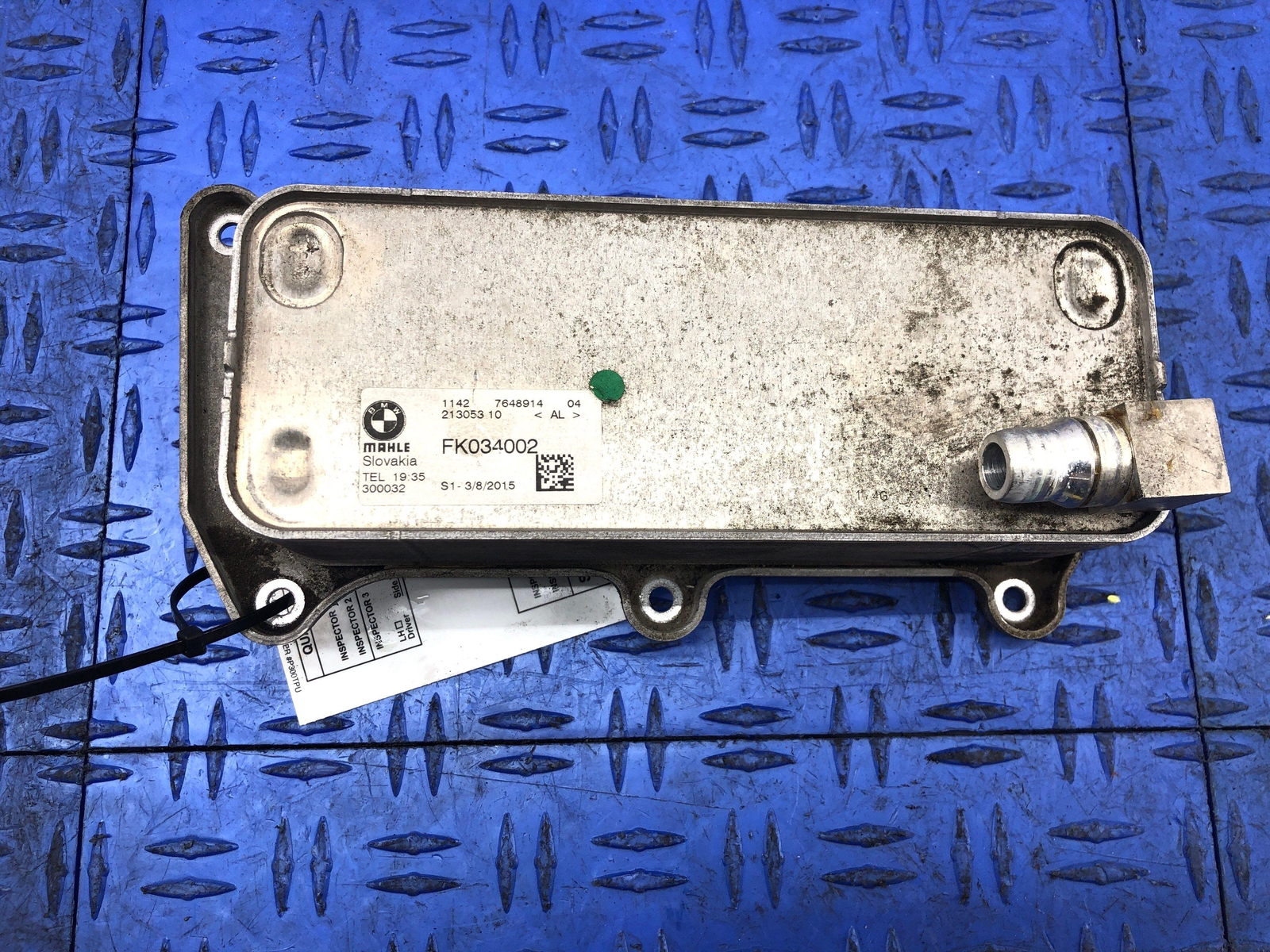 2016-2020 BMW 750I 4.4L ENGINE OIL COOLER HEAT EXHANGER 11427648914 OEM ...