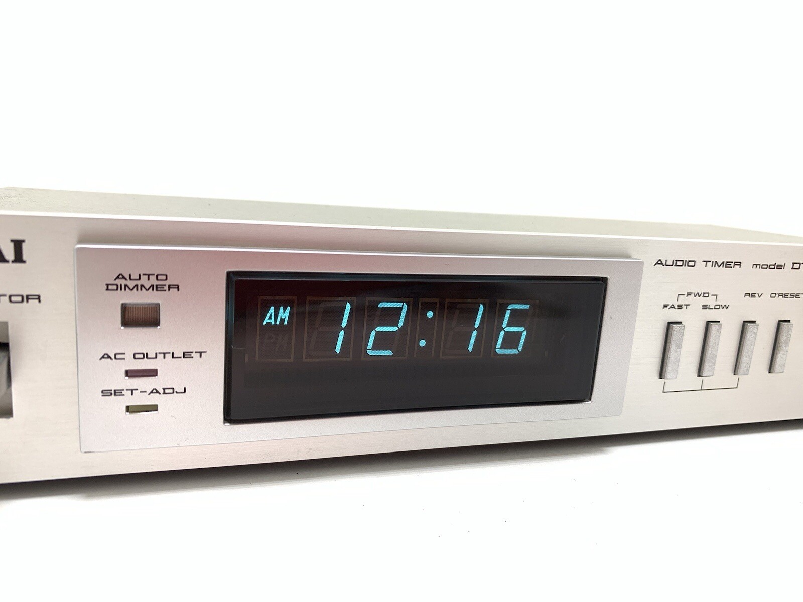 AKAI DT-120 Audio Digital Timer Blue Display Vintage 1981 WORK 220Volts ...