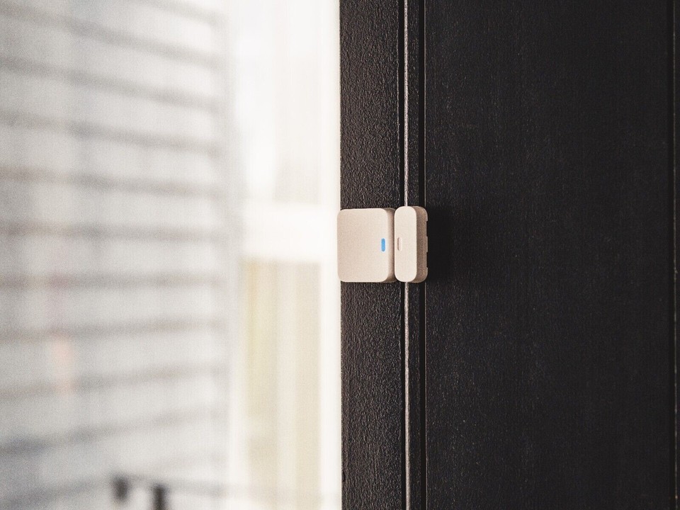 SimpliSafe 6 Piece Wireless Home Security System - White | eBay