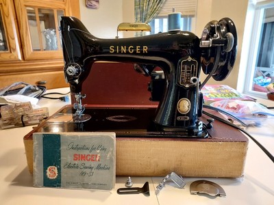 Vintage 1956 Singer 99k Sewing Machine with Motor & Pedal & Carrying ...