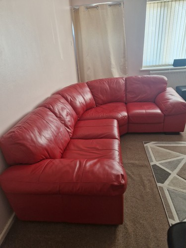 DFS RED LEATHER CORNER SUITE SOFA IN EXCELLENT CONDITION | eBay UK