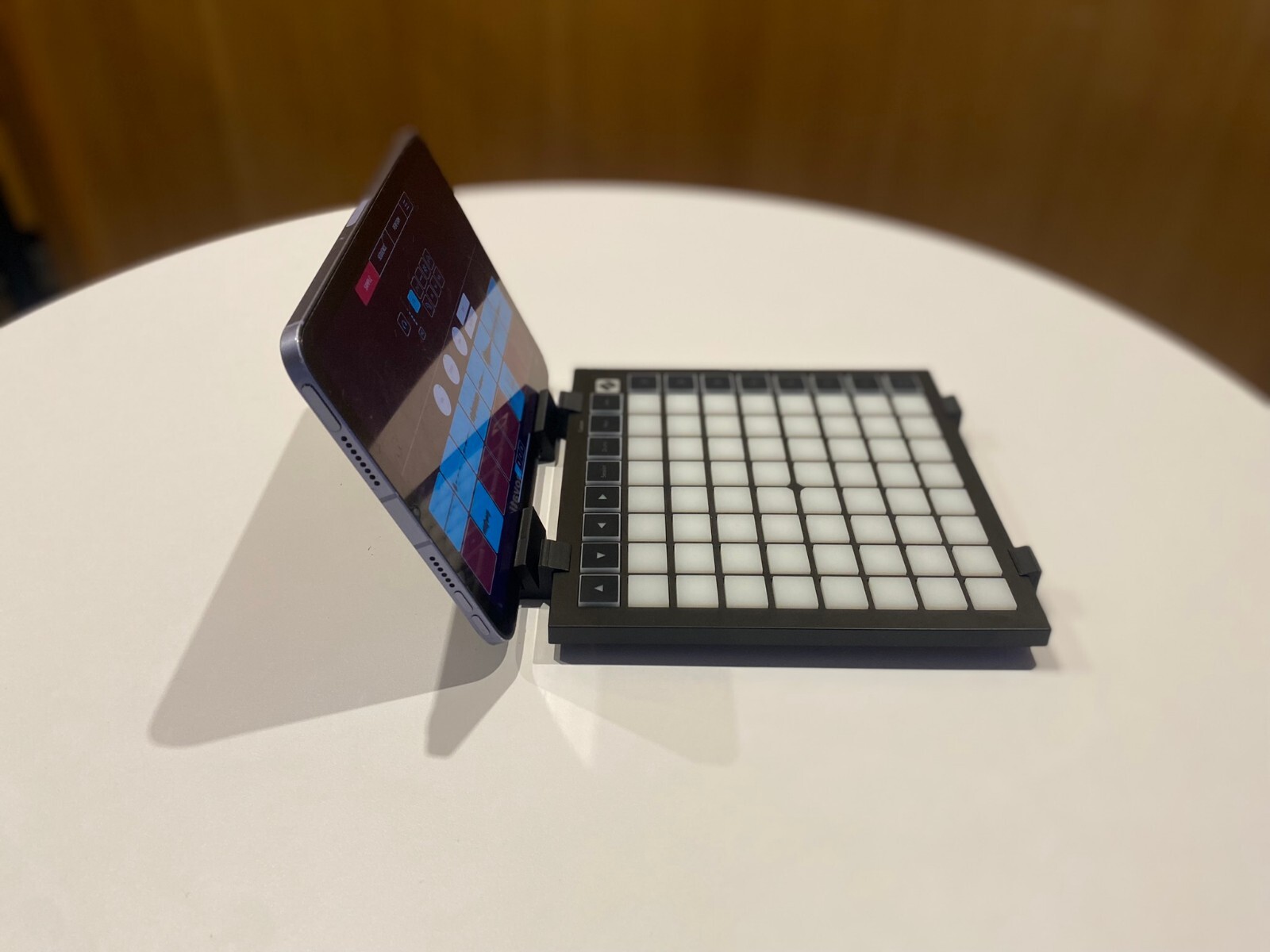 Stand Holder for Launchpad Mini MK3 Attach Your tablet IPAD ...