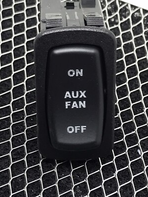 CARLING 20A 12V ON/OFF AUX FAN SWITCH NEW OLD STOCK L11D1ENN100000000 ...