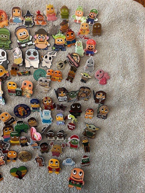 Peccy Pin Lot x207 Rare Amazon Employee Exclusive Swag | eBay