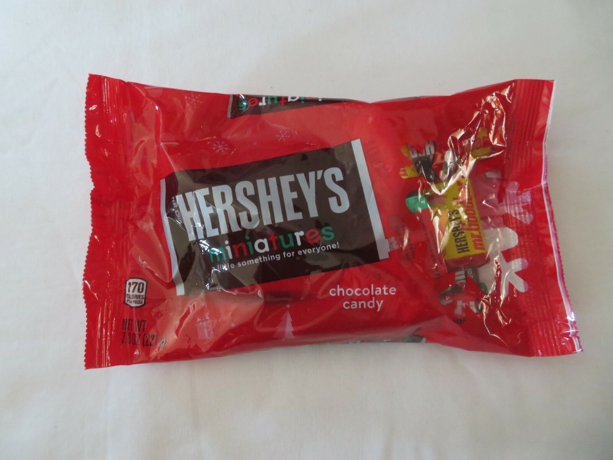 Chocolate Krackle Hersheys Hershey's Miniatures Candy Blog