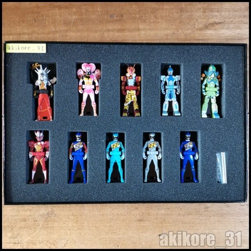 Bandai Power Rangers Dino Charge Gokaiger Kyoryuger Ranger Key Set ...