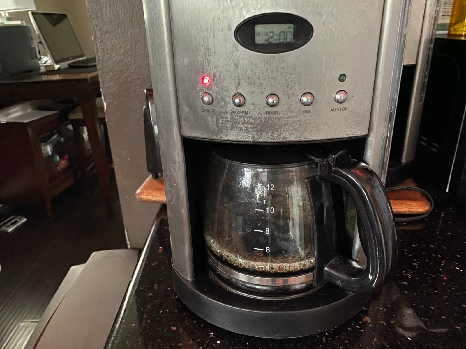 Gevalia Kaffe CM500 Programmable 12-cup Automatic Coffee Maker ...