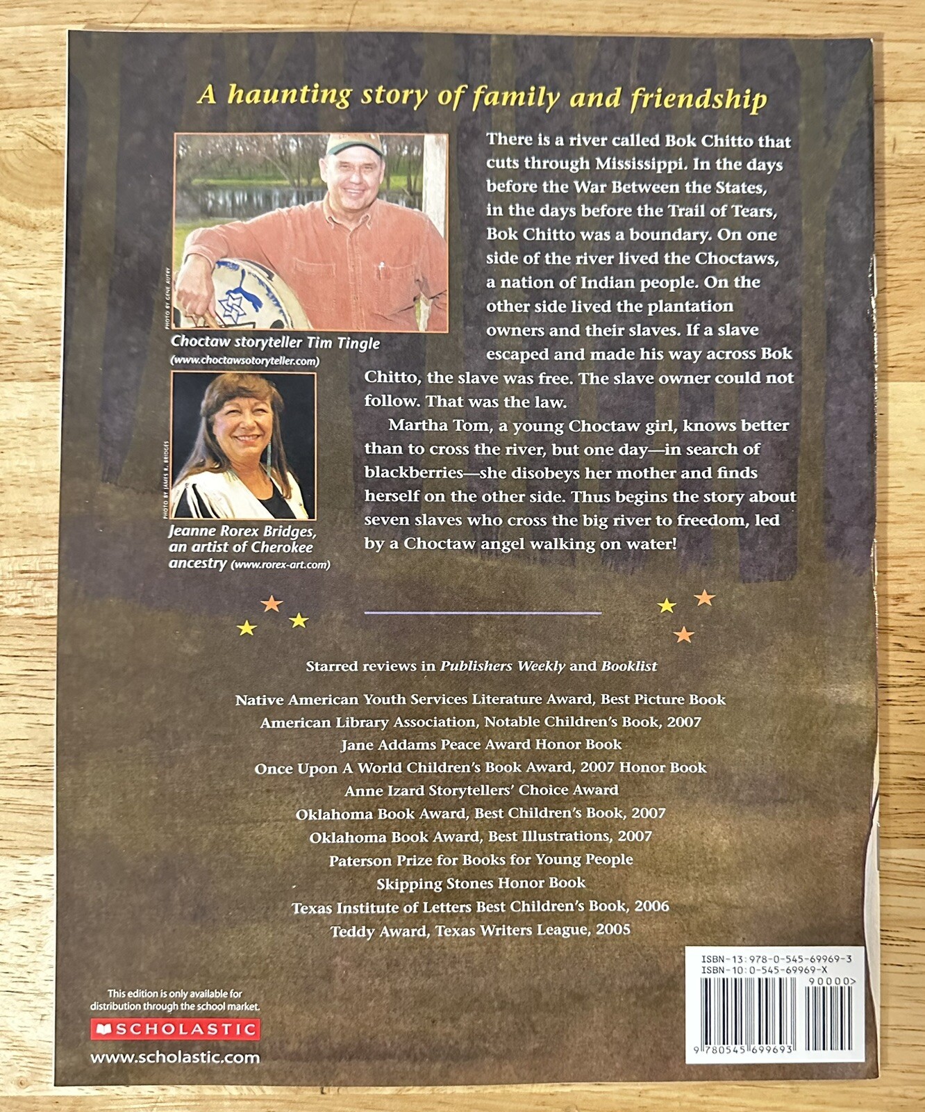 Crossing Bok Chitto: A Choctaw Tale of Friendship & Freedom by Tim ...