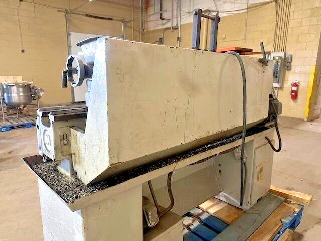 MSC VECTRAX LATHE WITH 3 & 4 JAW CHUNK , 72"L, MAX SPINDLE SPEED 2000 ...