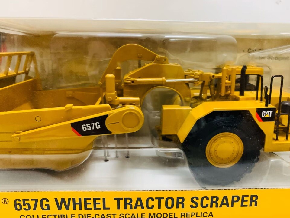 Caterpillar Cat 657G Wheel Tractor Scraper - Norscot 1:50 Scale Model ...