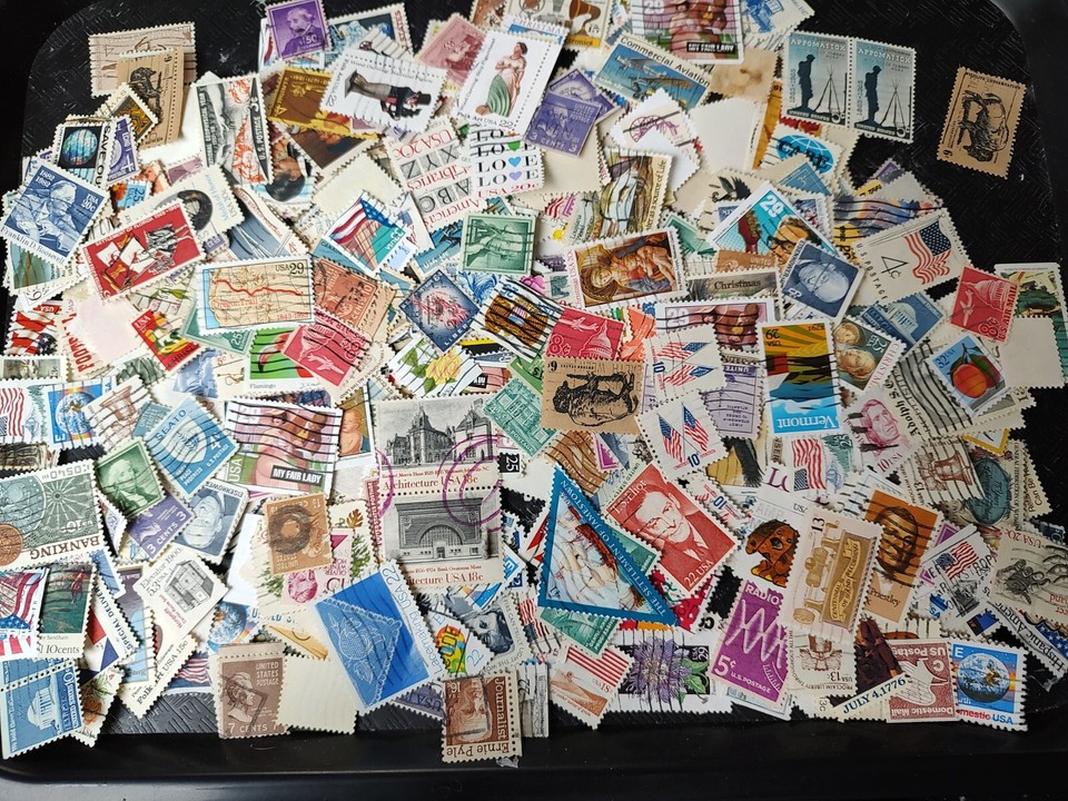 100 Used older Stamps off paper USA - pick lot. All different per lot ...