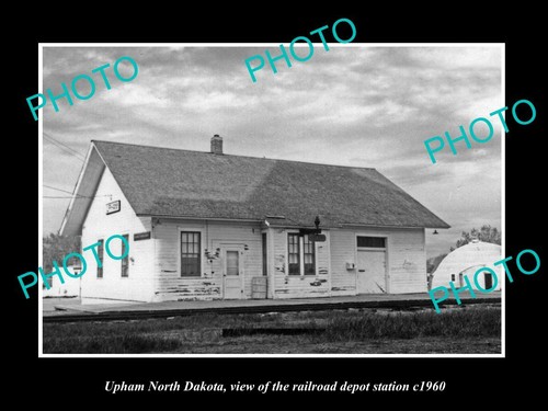 OLD POSTCARD SIZE PHOTO OF UPHAM NORTH DAKOTA THE RAILROAD DEPOT c1960 ...