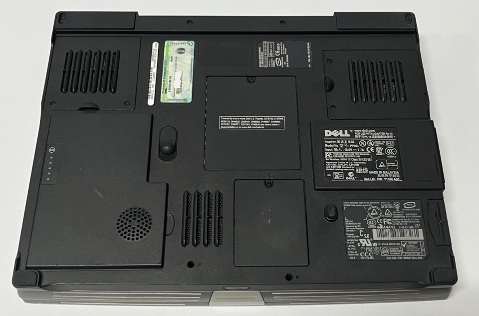 Dell Inspiron 9100 Pentium 4 3.00GHz 1GB Ram 120GB HD ATi Radeon 9700 ...