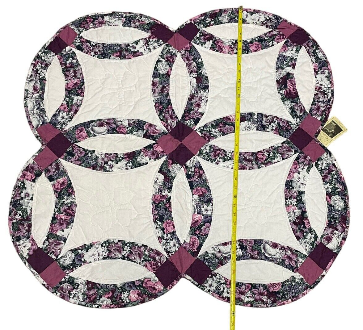 Amish Double Wedding Ring Quilt