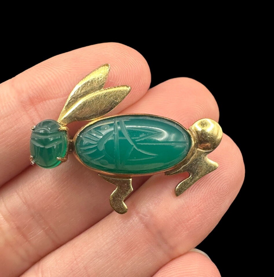 WRE RICHARDS 12k Yellow Gold Fill Carved Chrysoprase Scarab Bunny ...
