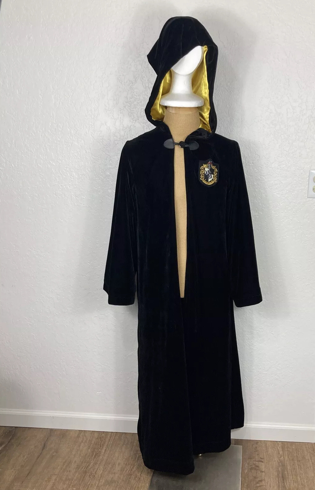 Harry Potter Hufflepuff Robe Juniors One Size Black Y… - Gem