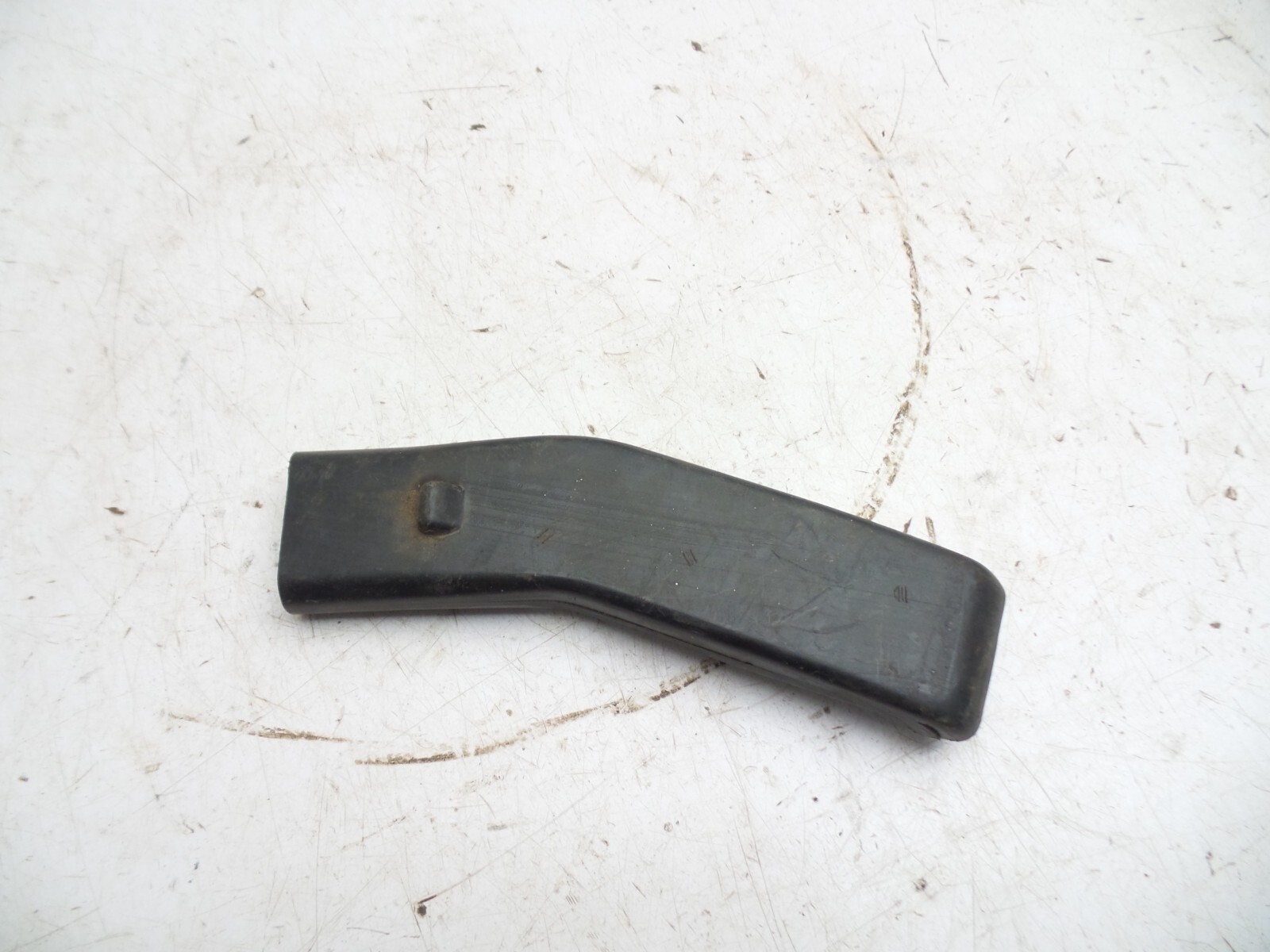 70-81 CAMARO AIR DISTRIBUTION DUCT FOR CARS WITH CONSOLES 3967993 A/C ...