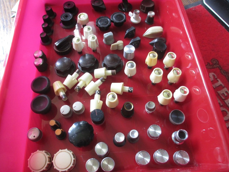 VINTAGE KNOBS FOR RECORD PLAYERS, AMPLIFIERS, RADIOS.etc,1960's. 1 KNOB ...