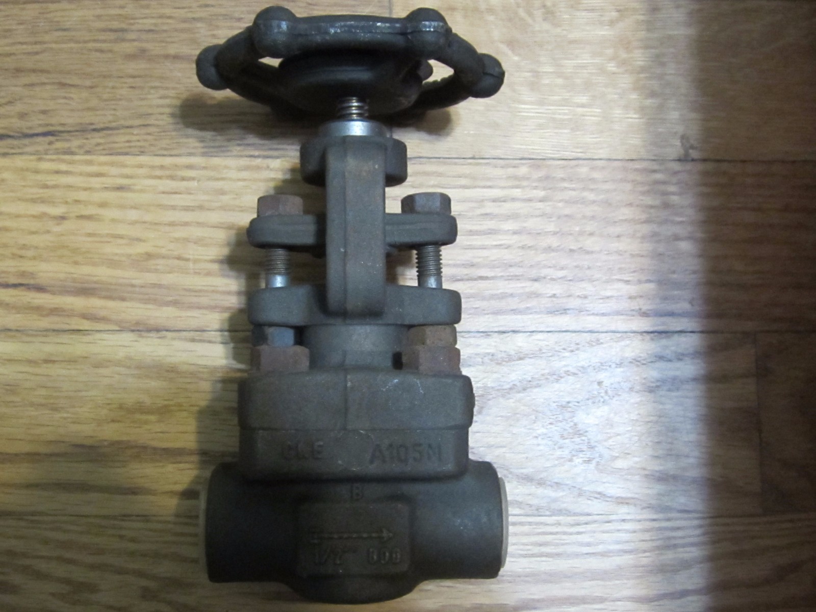 1/2'' Newco # 28S-FS2 800# Forge Steel A-105 Socket Weld End Globe ...