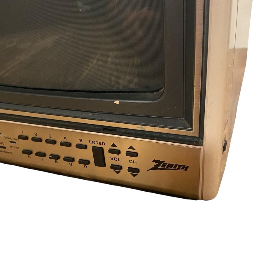 Vintage Zenith 9” Portable CRT Gaming TV Television D0920A 1987 | eBay