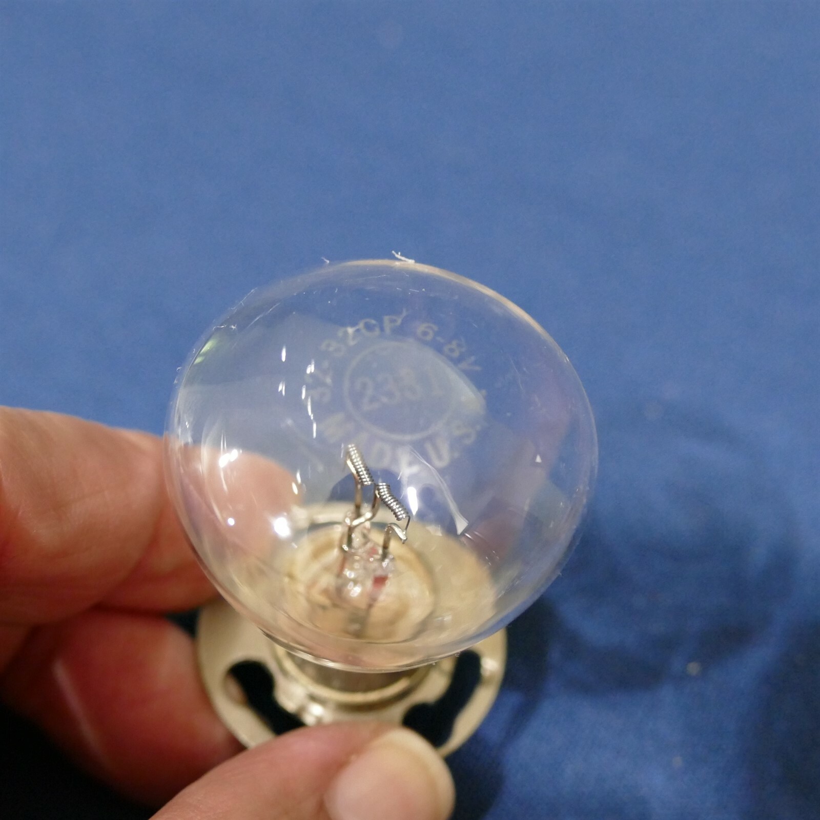 NOS Vintage Head Lamp CAR Light Bulb #2331 6-8V 32-32CP | eBay