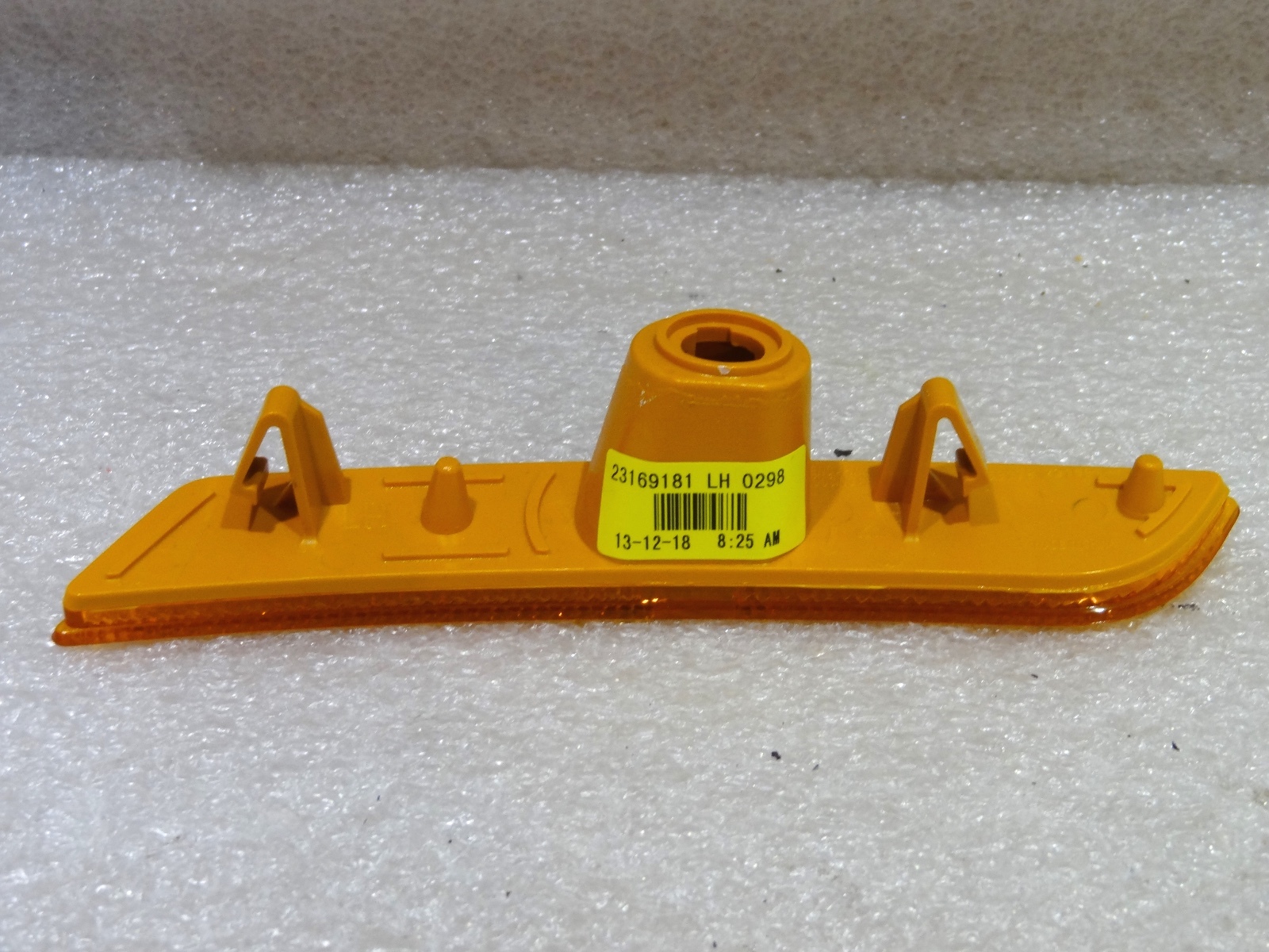 2014 2015 Cadillac CTS Genuine Factory Side Marker Lamp Left Part ...