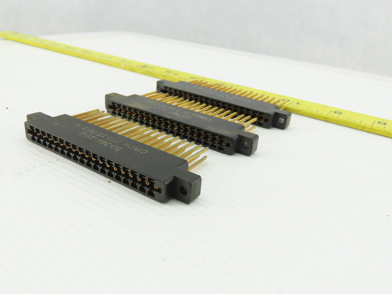 Cinch 253-18-00-254 50-36F-10-1 36 Pin Female Card Edge Connector Lot ...