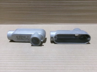 New Lot of 2 Crouse-Hinds 1" Conduit Outlet Body Condulet Type LB39 AK ...