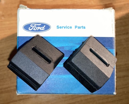FORD SIERRA COSWORTH INNER WING BONNET REST RUBBER STOPS RS500 3DR XR4i ...