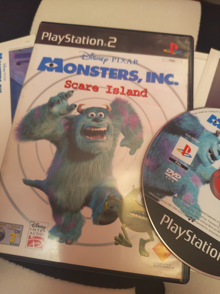 DISNEY PIXAR MONSTERS INC. SCARE ISLAND SONY PS2 PLAYSTATION 2 & ART ...