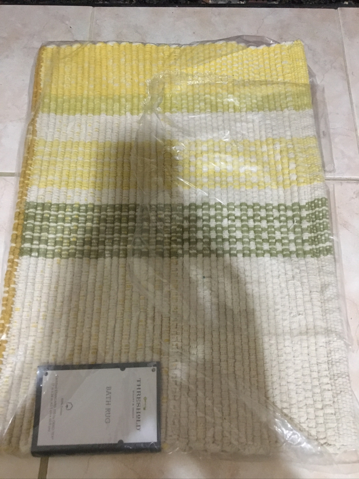 THRESHOLD Quality & Design 100% Cotton 17x24 Bath Rug Yellow/ Green ...