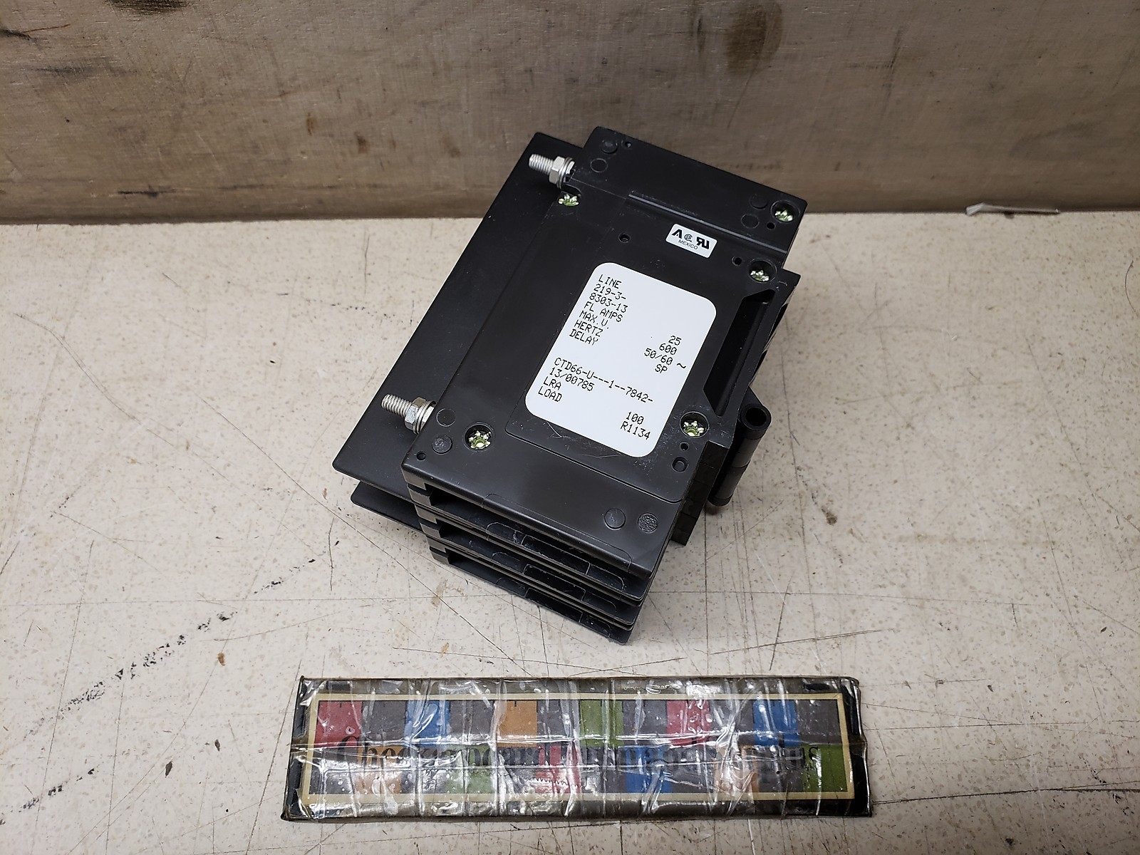 NOS Carrier Transicold Circuit Breaker 66U1-7842-13 Sensata Airpax 219 ...