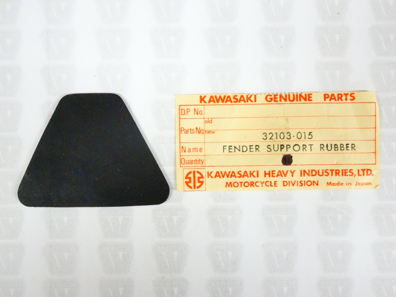 Kawasaki NOS NEW 32103-015 Rubber Rear Fender Support G4 KV G4TR KV100 ...