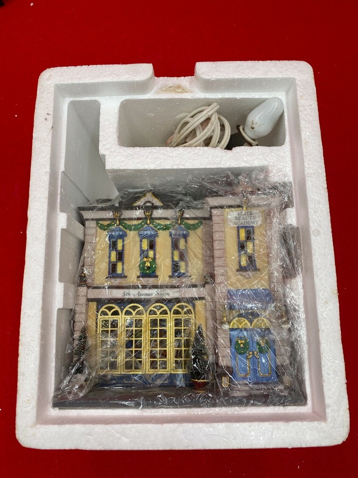 DEPT 56 5TH AVENUE SALON 58950 W ORIGINAL BOX & LIGHT CORD PEEK INSIDE ...