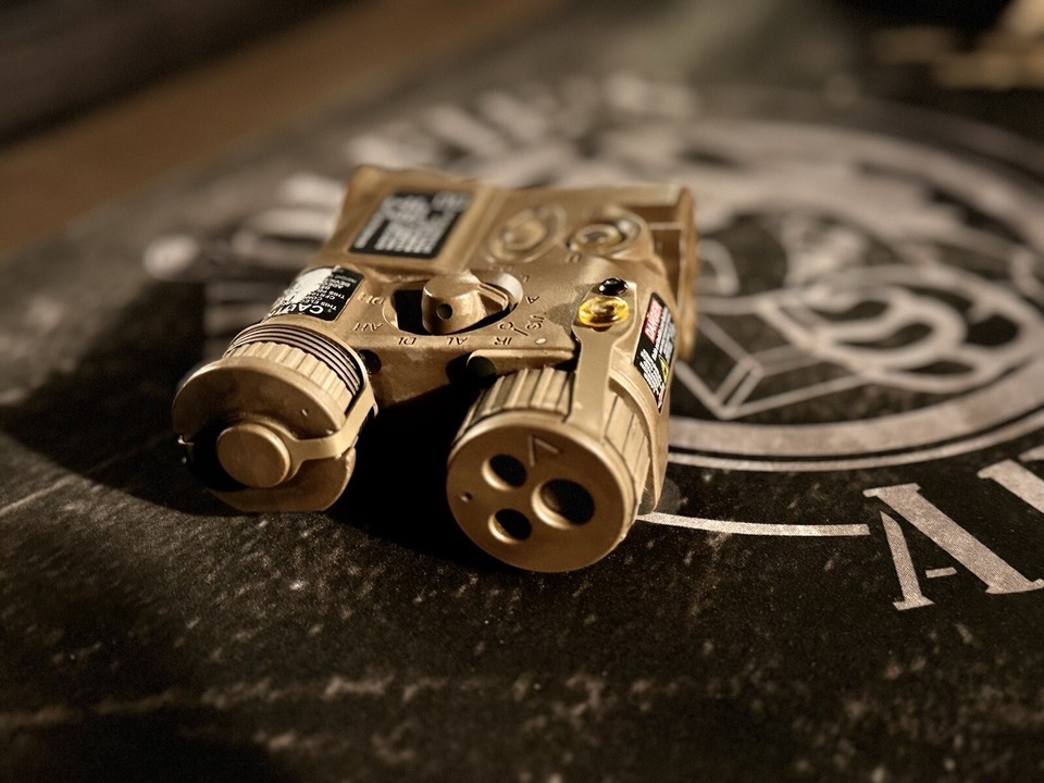 Peq 16b Full Power L3 Discontinued RARE Nvg Cqb Mil Le Peq Mawl Ngal | eBay