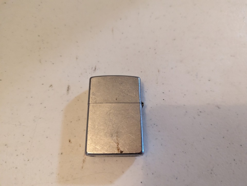 2000 Zippo Cigarette Lighter: Marlboro Cigarettes: "Moon Over Mountains ...