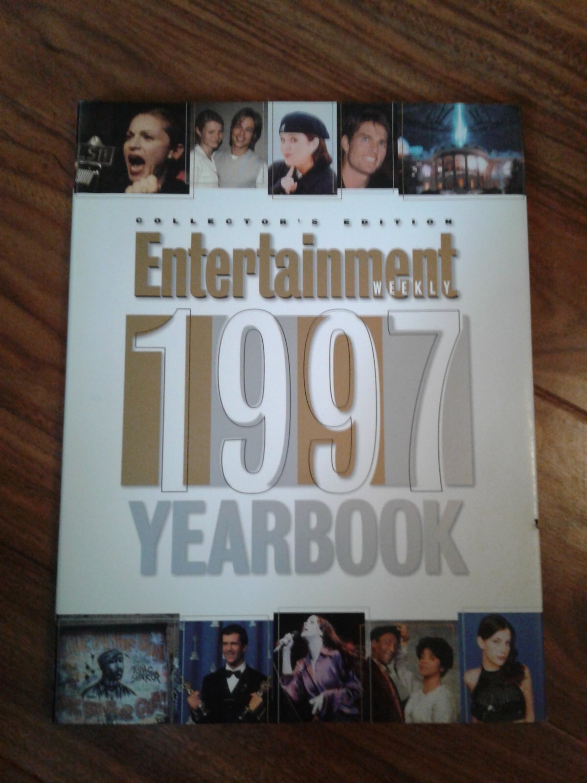 Entertainment Weekly 1997 Yearbook Tom Cruise Brad Pitt No Label ...