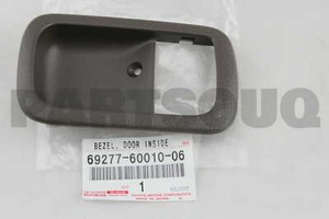 692776001006 Genuine Toyota BEZEL, FRONT DOOR INSIDE HANDLE, RH 69277 ...